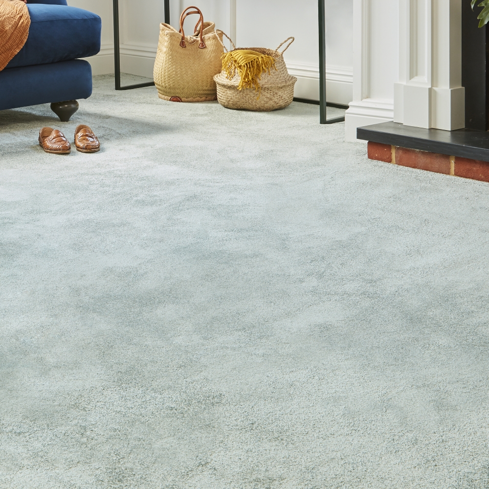 Invincible Glamour Carpet - Glasswells