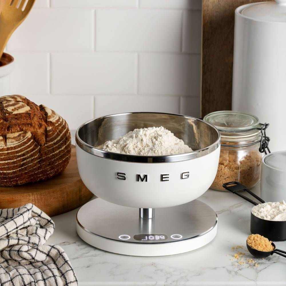Smeg Kitchen Scales Matte White - Glasswells