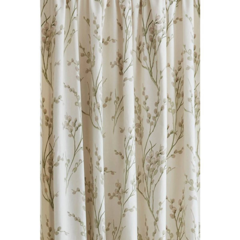 Laura Ashley Readymade Curtains - Glasswells